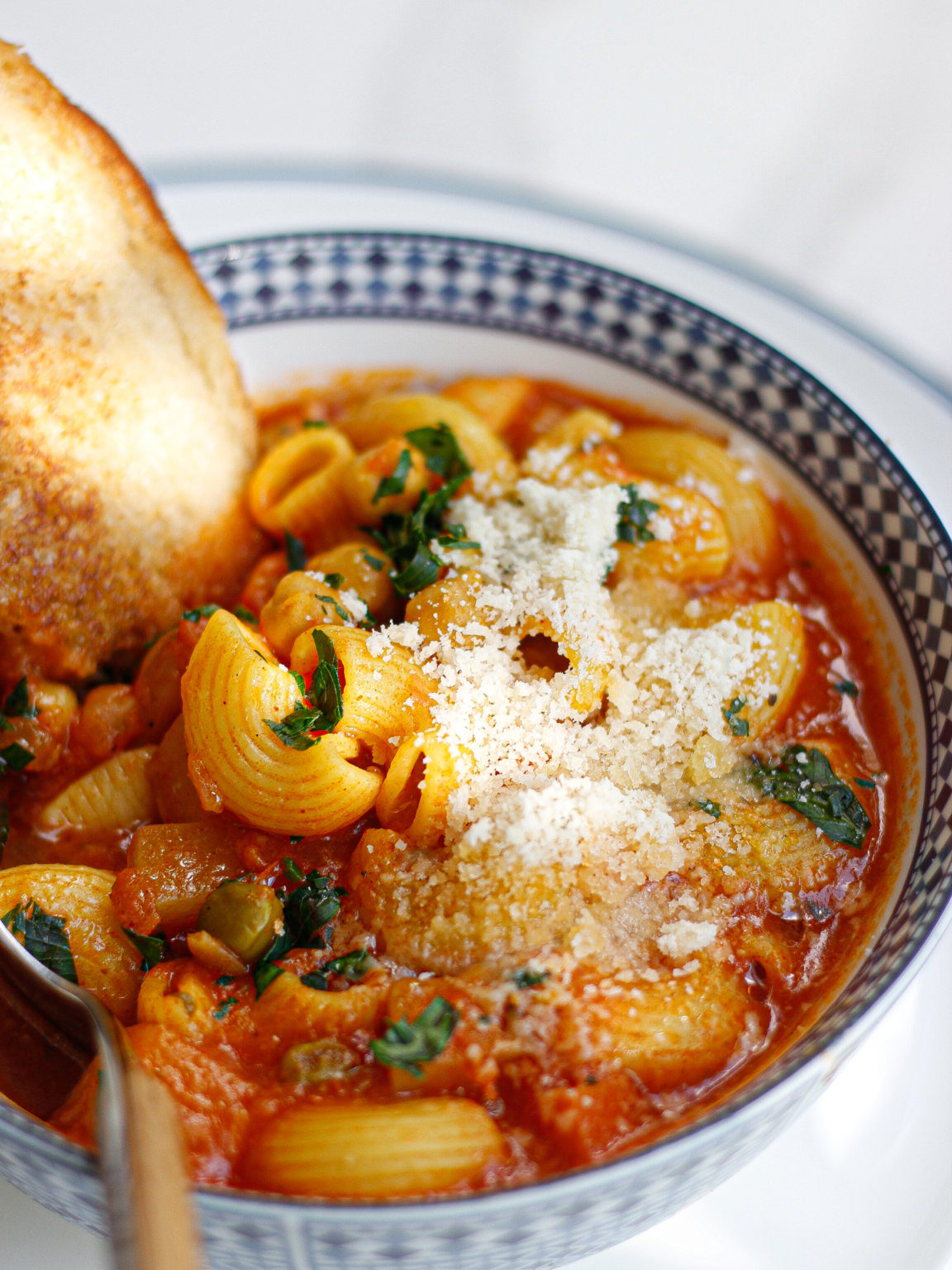 Libyan Imbakbaka aka Minestrone – Fig & Olive Platter