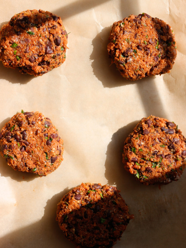 How to Make Quinoa & Black Bean Burger – Fig & Olive Platter