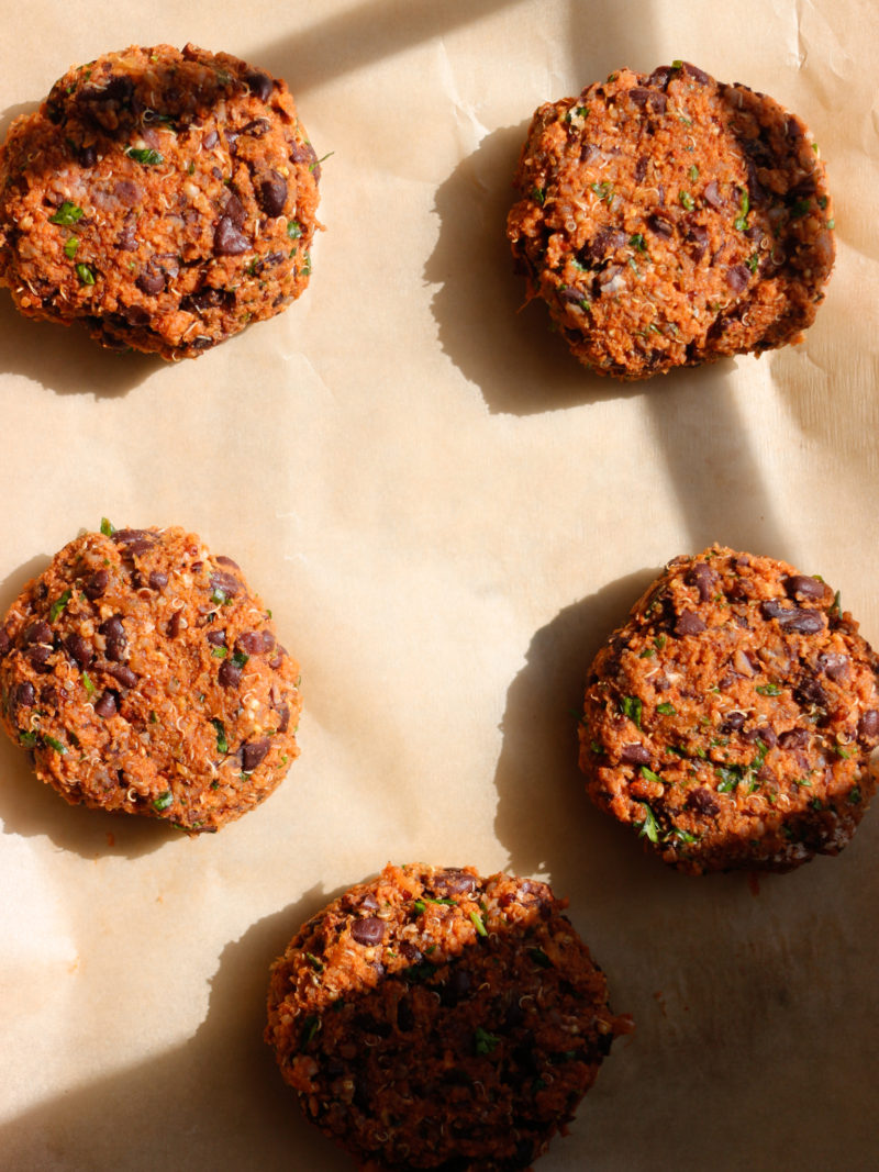 How to Make Quinoa & Black Bean Burger – Fig & Olive Platter